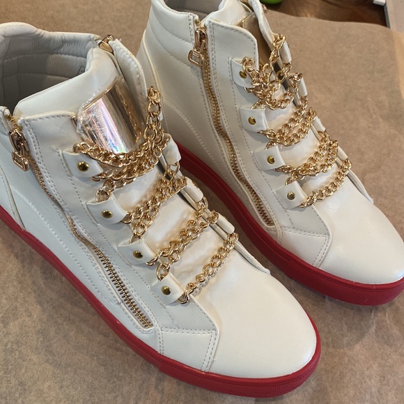 ENCORE, FIESSO | Shoes | Nwb Fiesso Damage Encore Leather White Red Shoe Fi69 | Poshmark